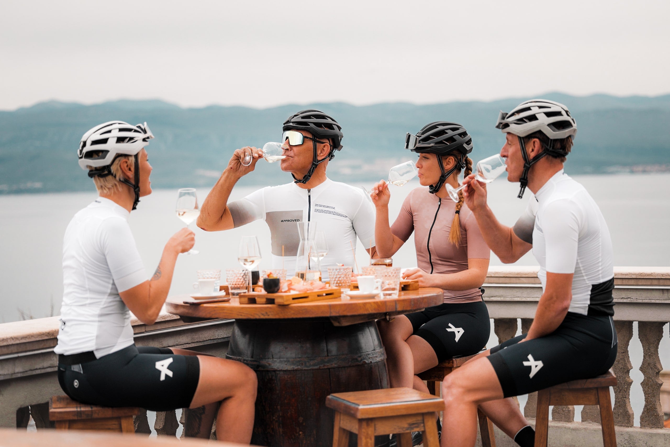 LIMITED EDITION CYCLIGN COLLECTION - Approved Cycling